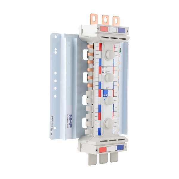 NHP POWERMAX DIN T NC Busbar Chassis 250A Split 12 Way 12 Way 3Pole ...